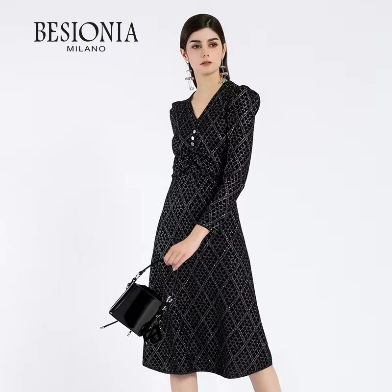 BESIONIA毕索妮2022年秋冬 金葱丝连衣裙-武商网,连衣裙,BESIONIA毕索妮2022年秋冬 金葱丝连衣裙报价